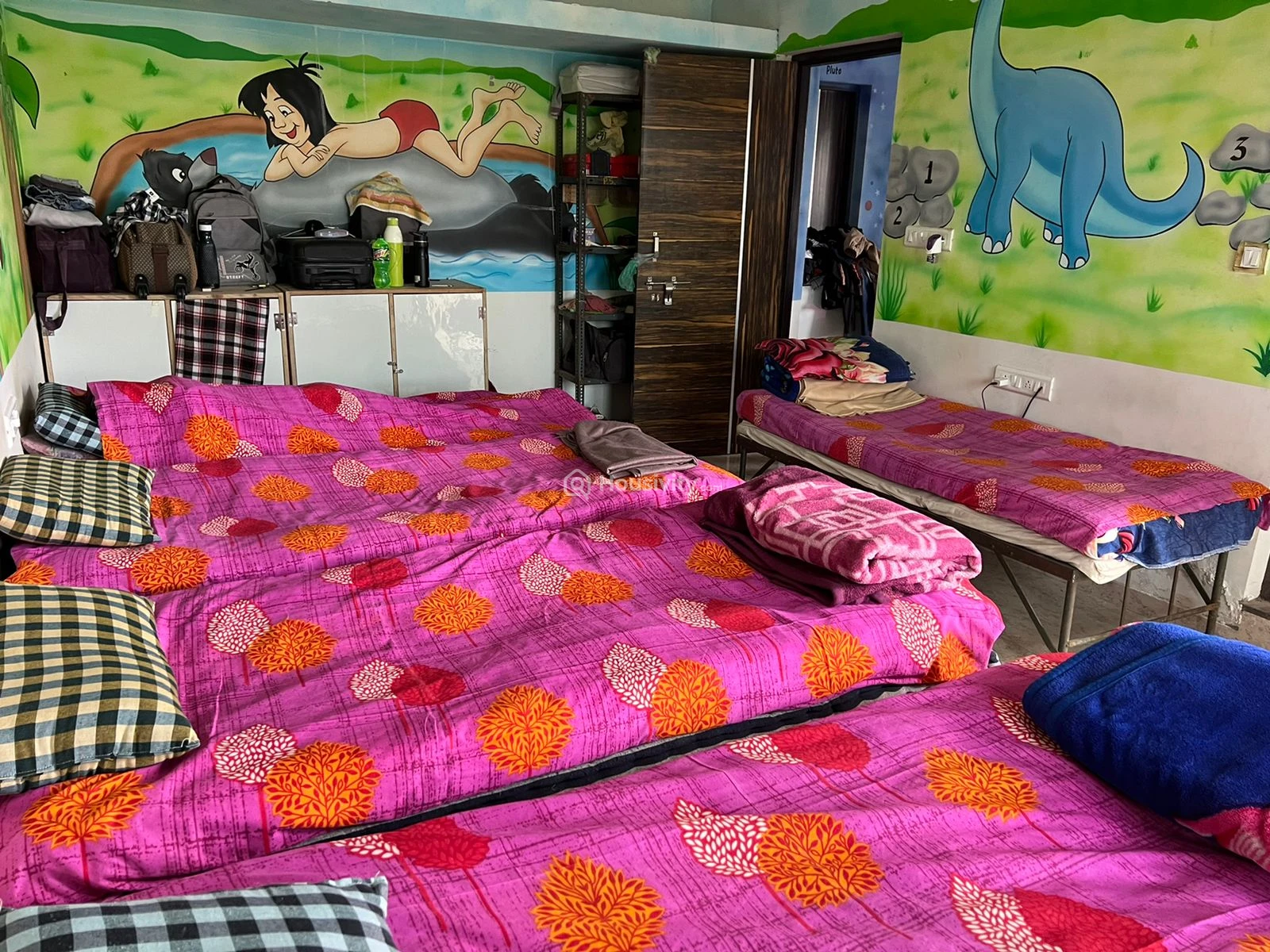 Royal PG in Sargasan, Gandhinagar – ₹6,500/Month | Housivity
